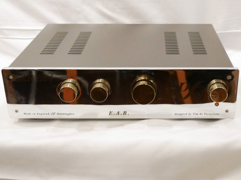 EAR 864 フォノイコライザー付 真空管プリアンプ